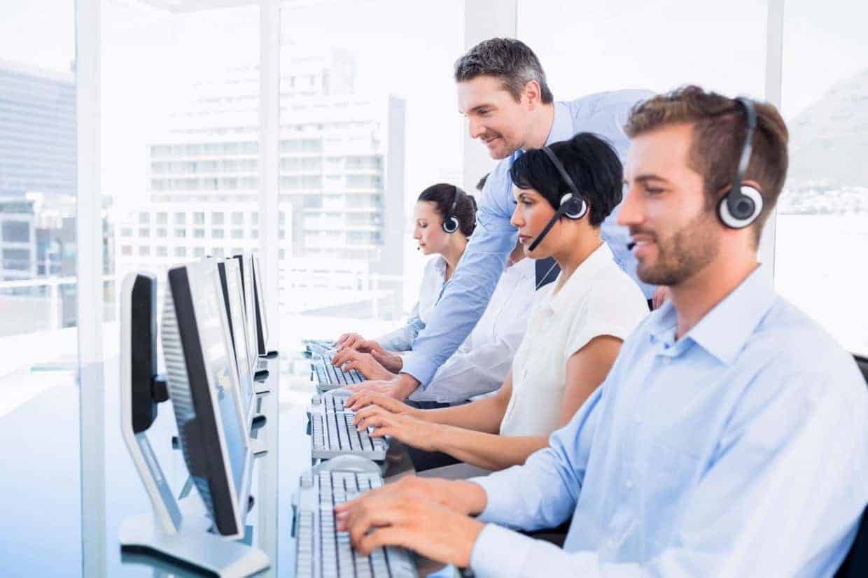 Saiba qual é a diferença entre call center e contact center | Genesys